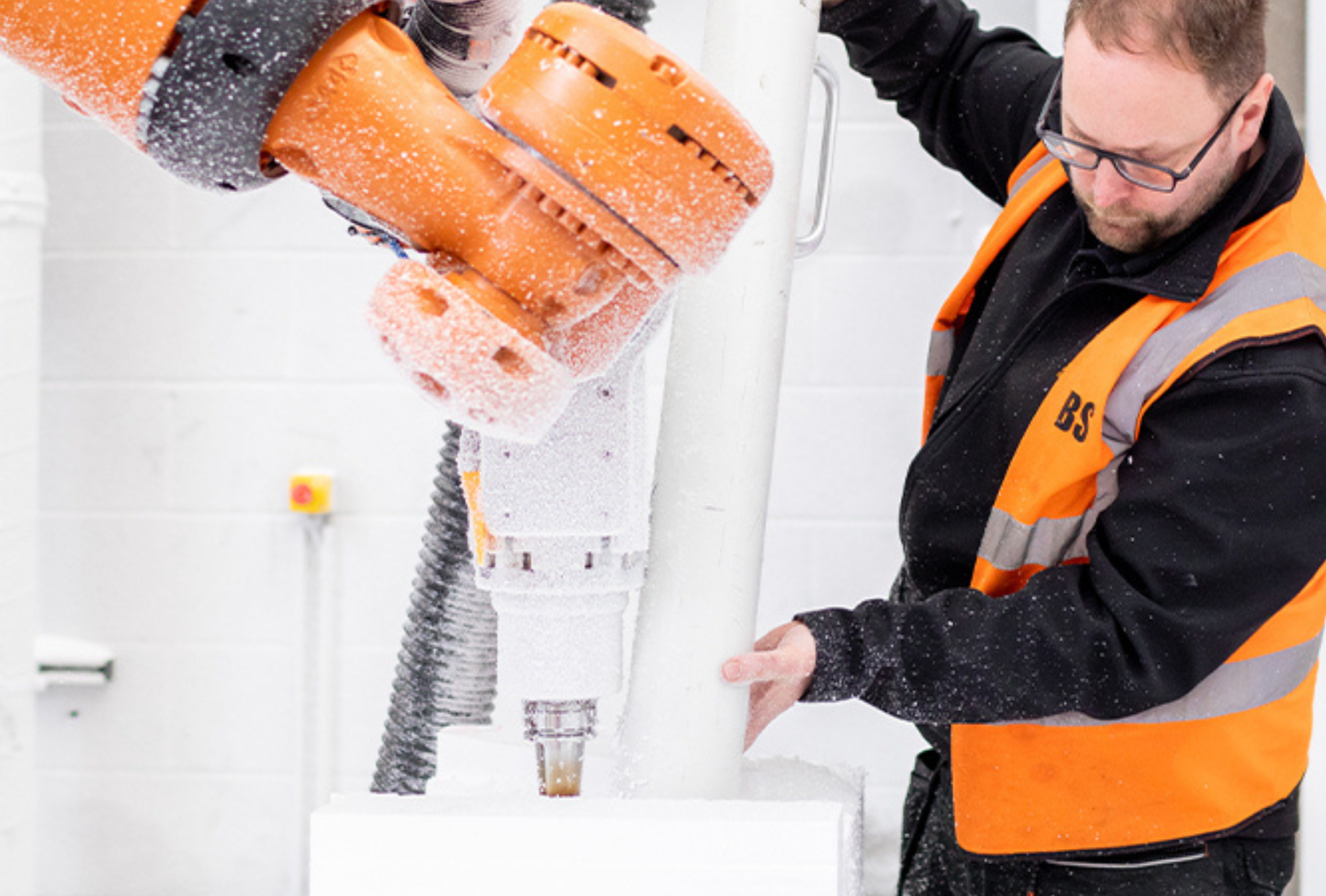 Robotic Training and Support | Services | CNC Robotics